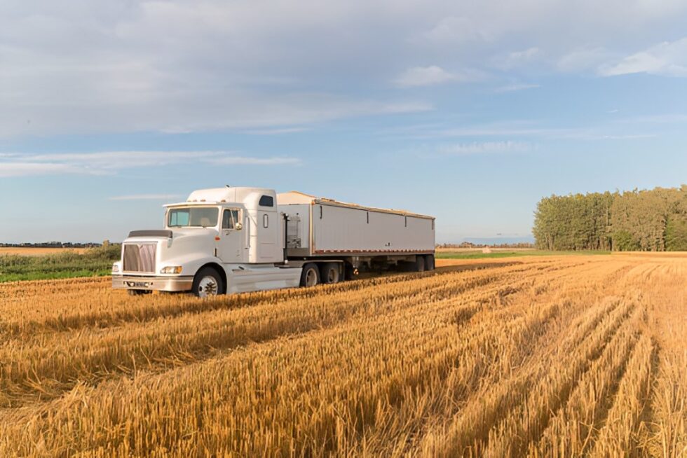 Farm Trailers | Heavy-Duty & Versatile for Your Farm - HUALONG AUTO ZamBia